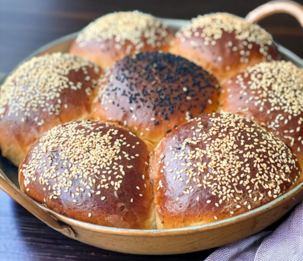 Homemade Flower Bread - Minas Bakery - 7 Beautiful Breads
